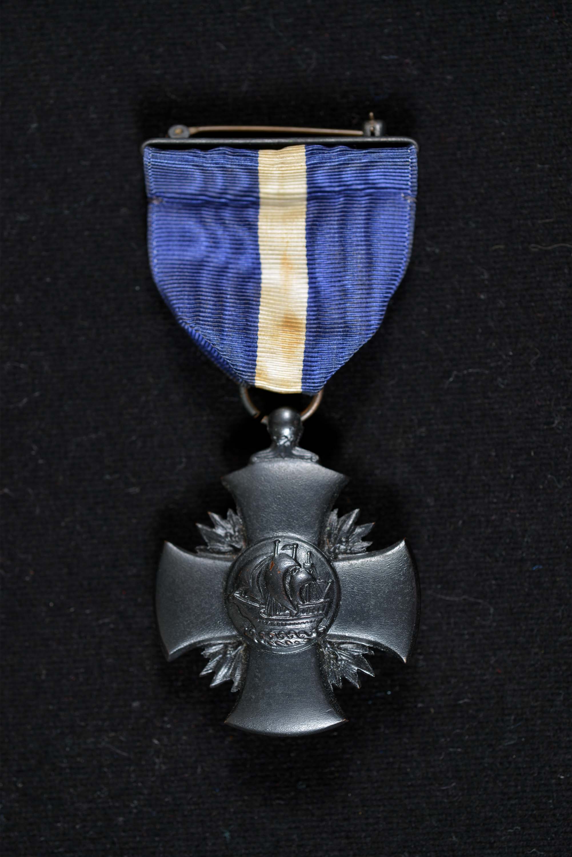 United States Navy Cross — National Museum of the Royal New Zealand Navy
