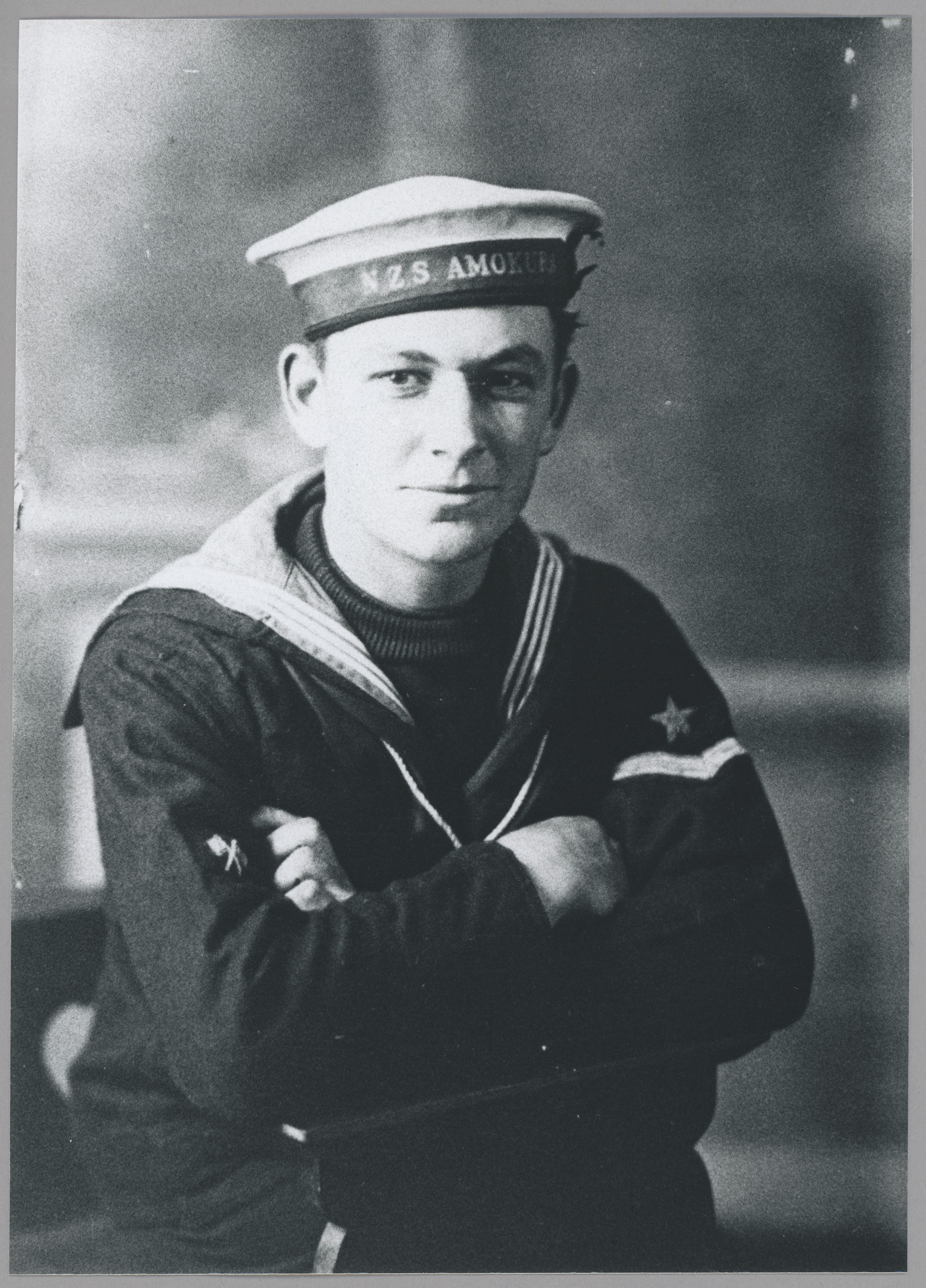 LAING, Bruce Rennie — National Museum of the Royal New Zealand Navy